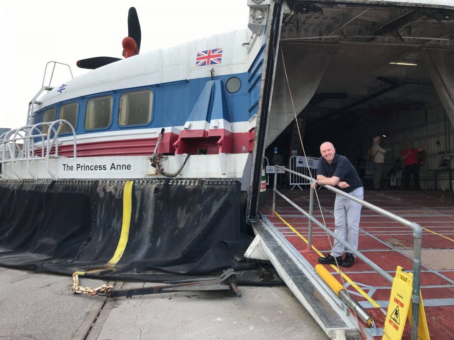 Pacific Glory talk on board hovercraft The Princess Anne - 19 September ...
